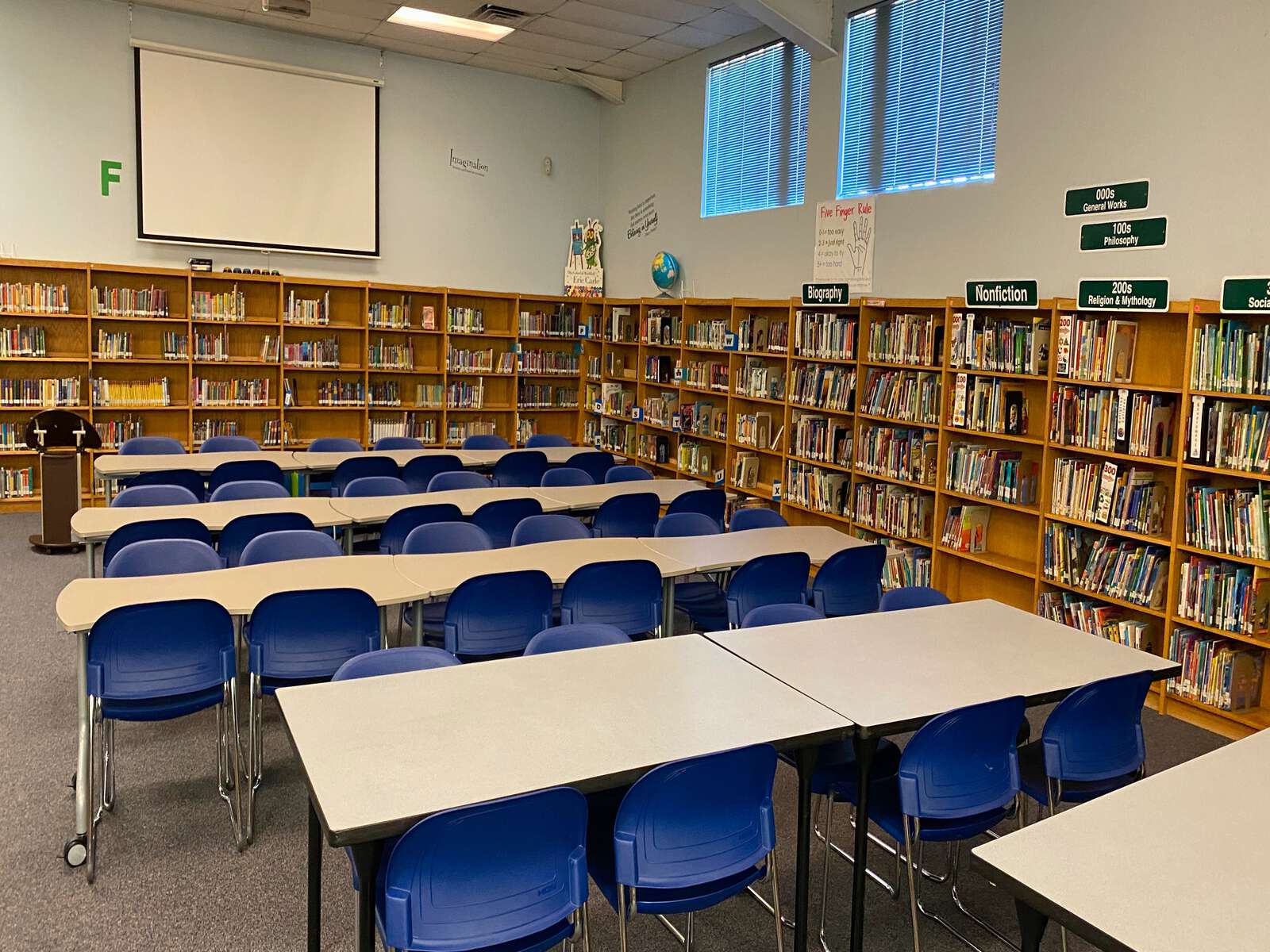 Rent a Library (Small) in Austin TX 78752