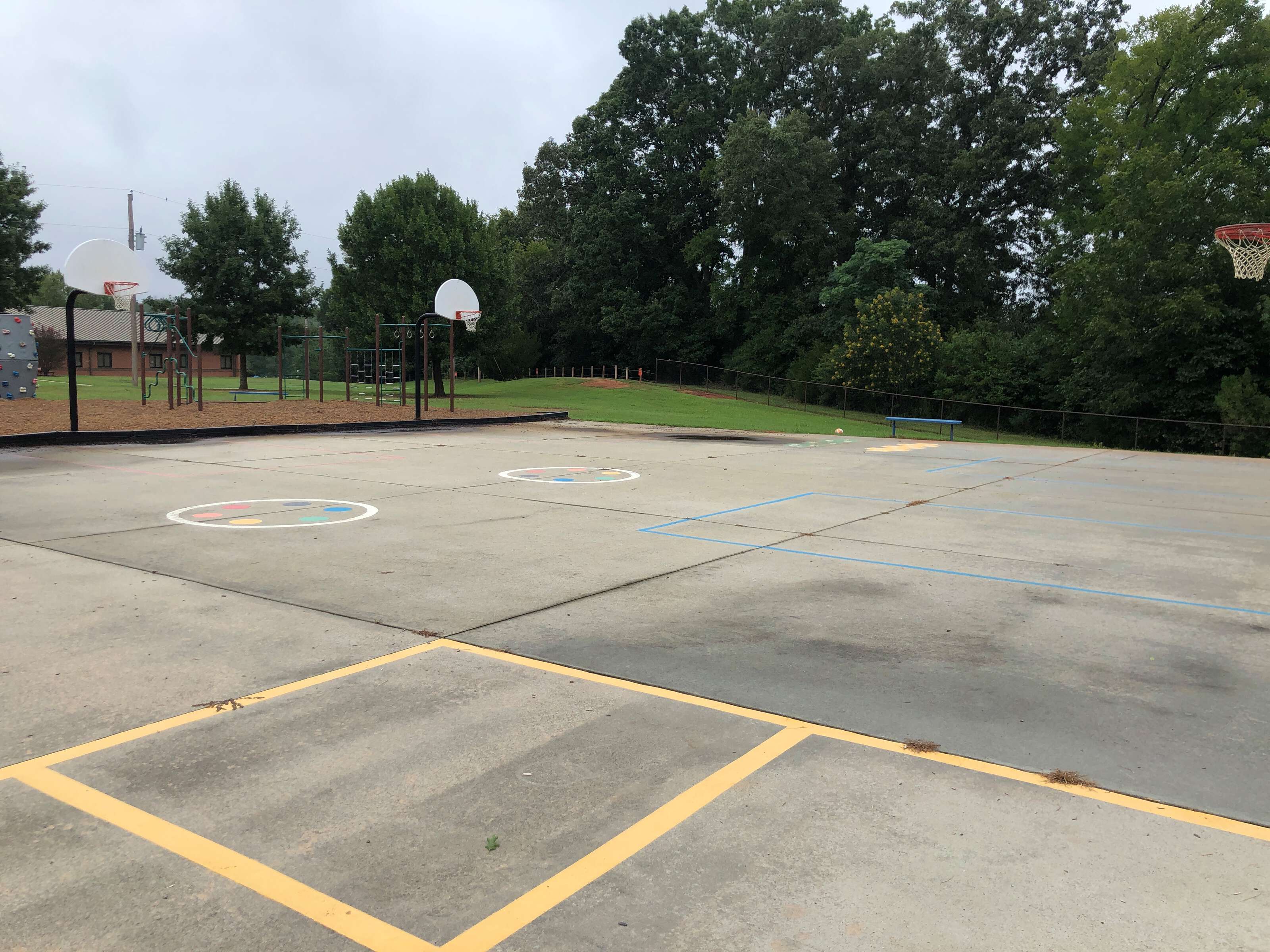 Rent a Basketball Courts (Outdoor) in Waxhaw NC 28173