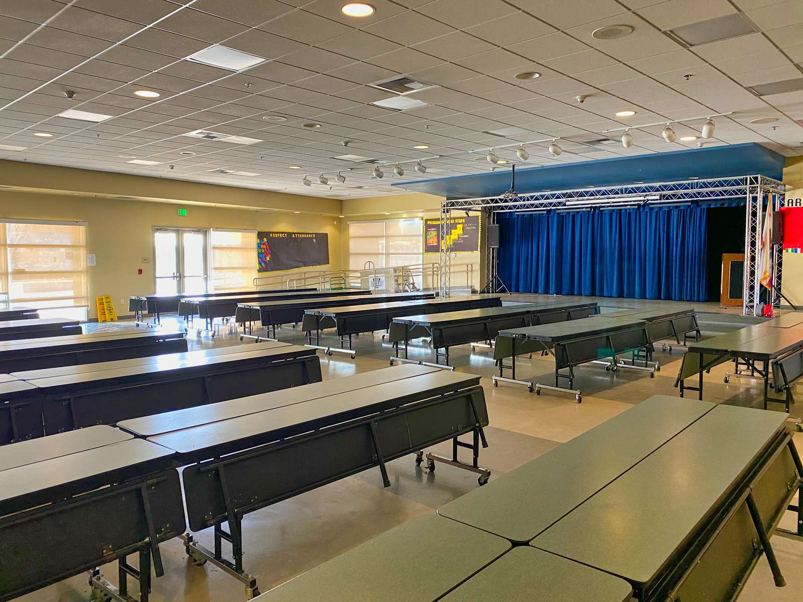 Rent a MPR (Small) in San Bernardino CA 92410