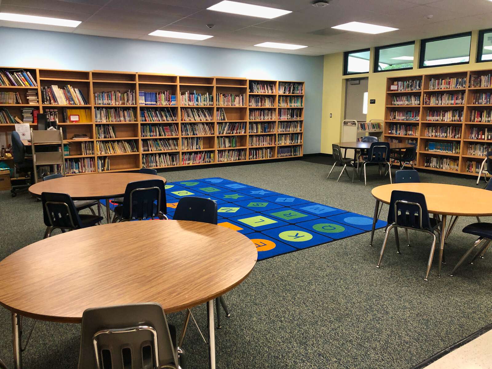 Rent a Library (Small) in Garden Grove CA 92844