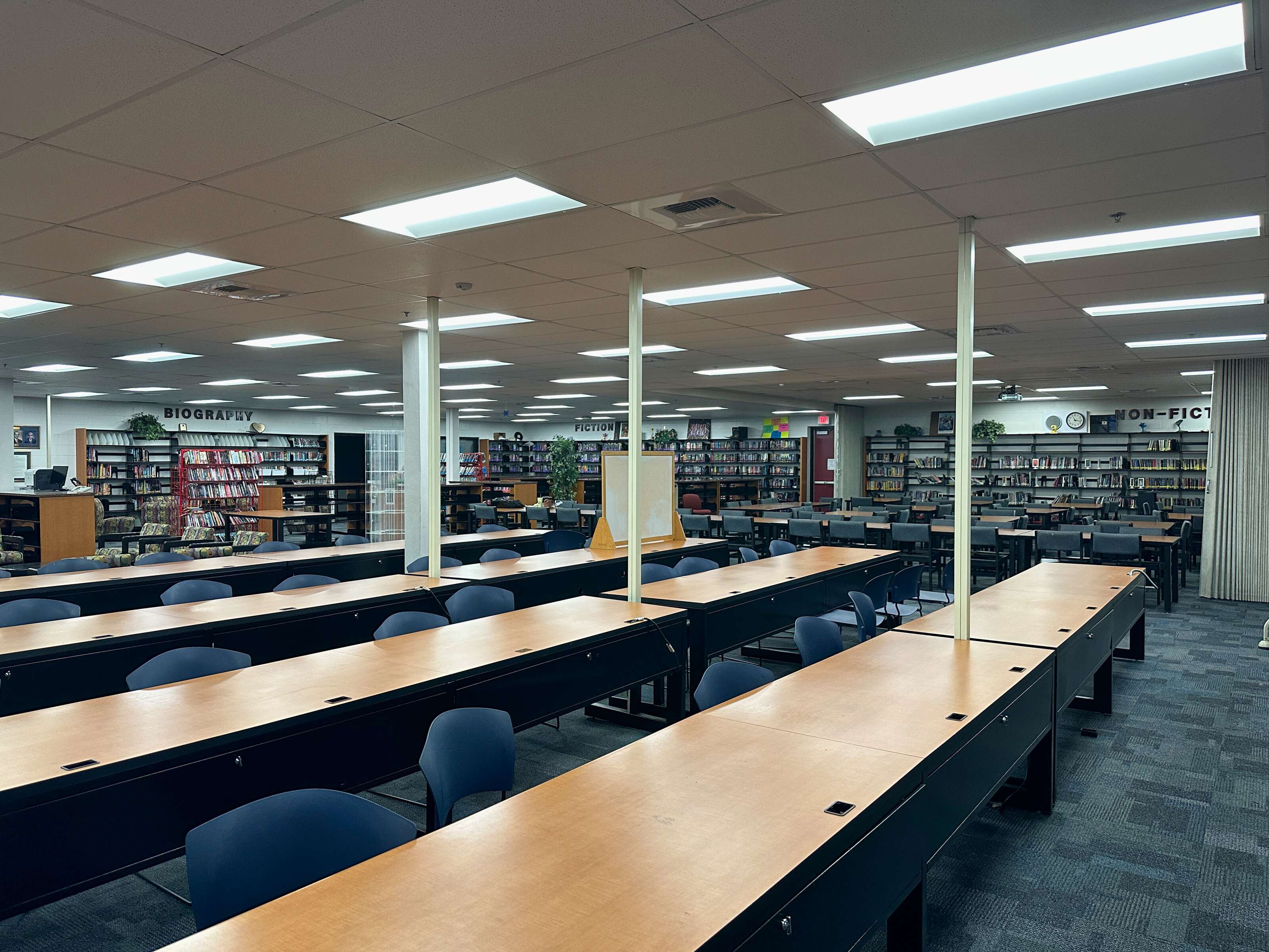 Rent a Library (Medium) in Brandon FL 33511