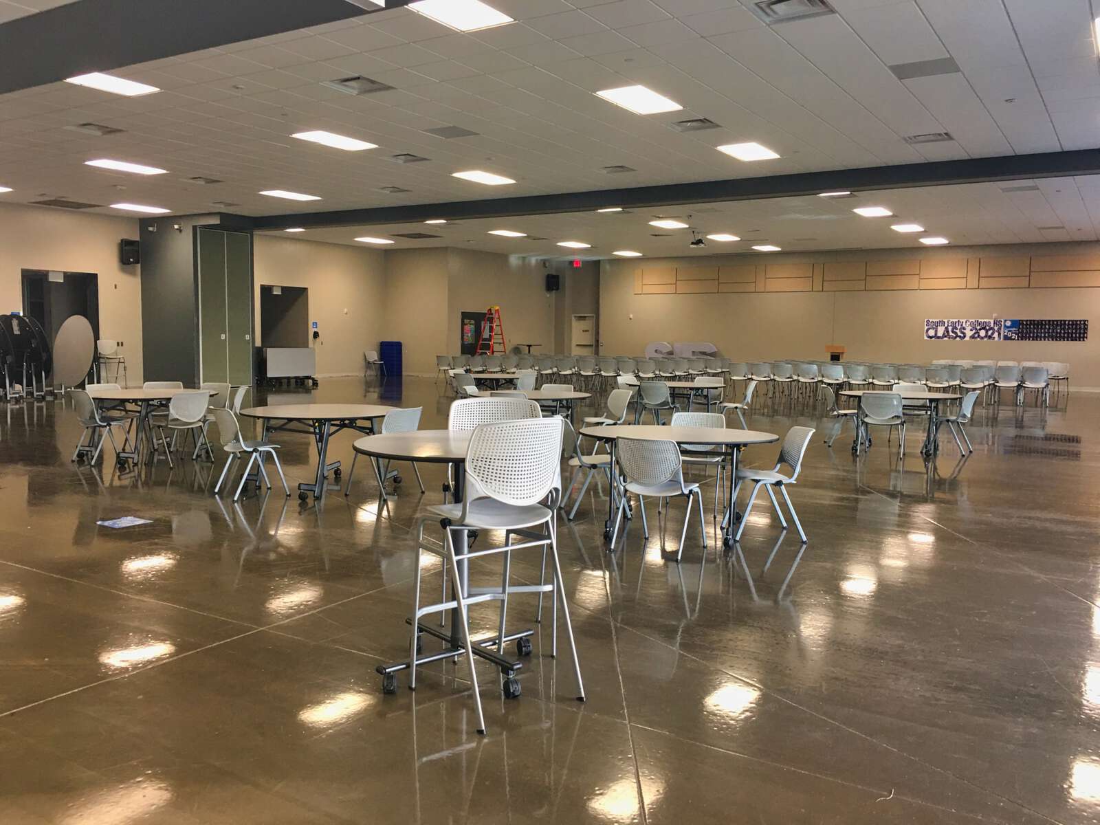 Rent A Cafeteria Large In Houston TX 77051 Rent A Cafeteria Large In Houston TX 77051