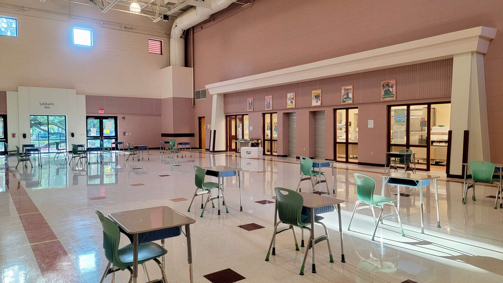 Rent a Cafeteria (Small) in Houston TX 77023