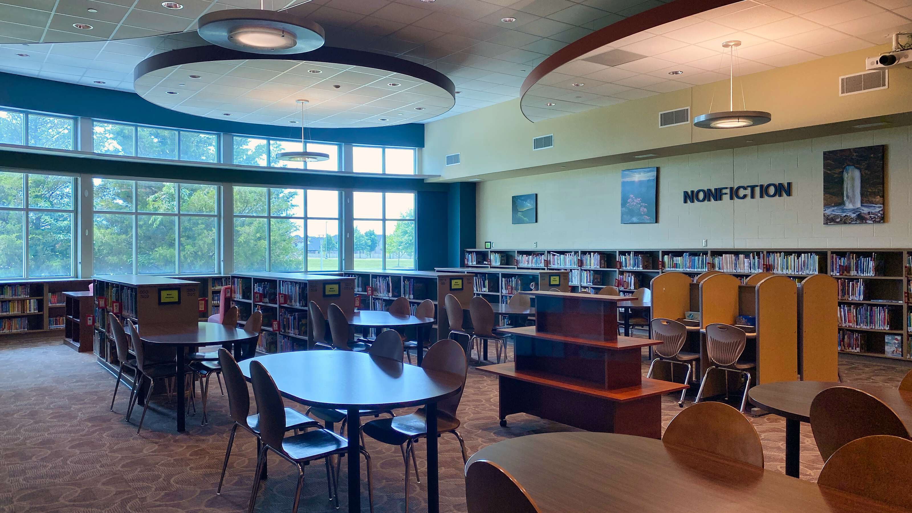 Rent a Library (Medium) in Bentonville AR 72712