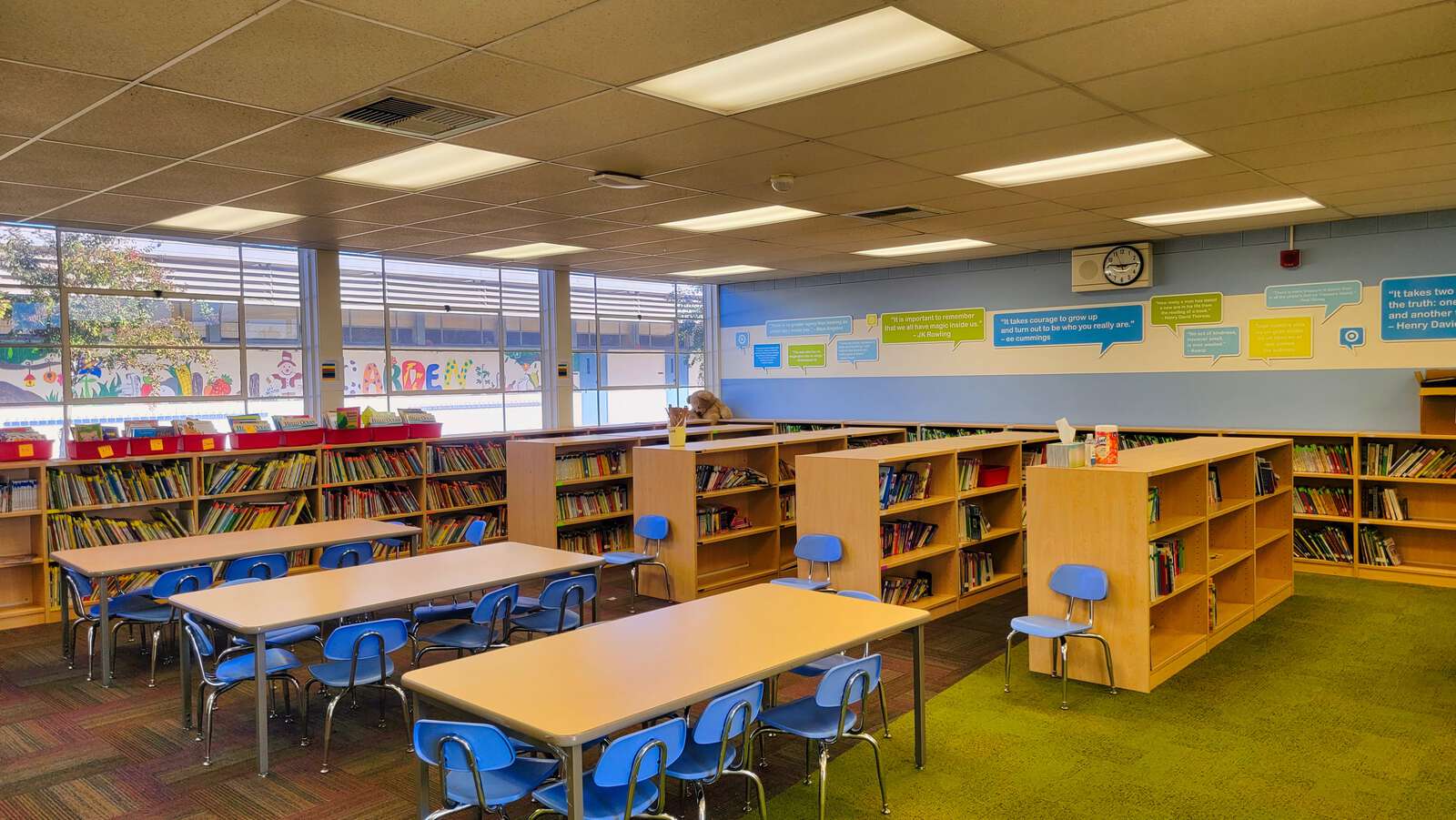 Rent a Library (Small) in Montclair CA 91763